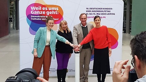 18. Deutscher Kinder- und Jugendhilfetag 2025 auf der Leipziger Messe ...